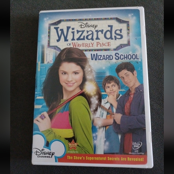 Disney | Media | Disney Wizards Of Waverly Place Dvd Blue And White ...